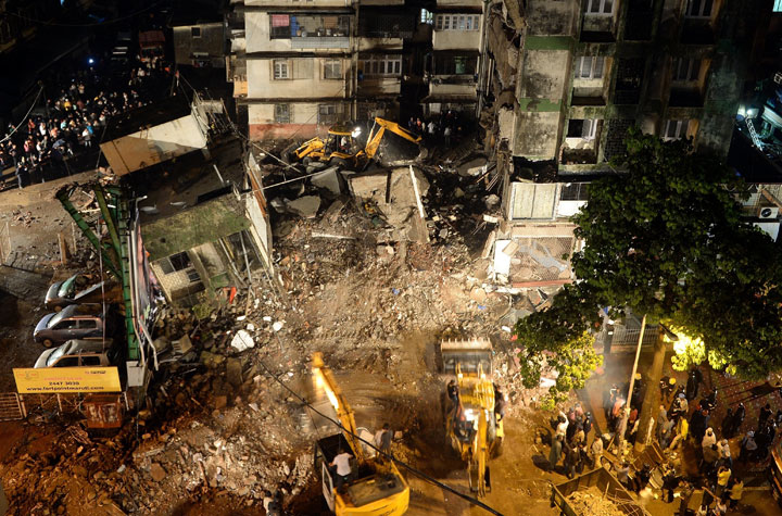 10 dead in India building collapse - National | Globalnews.ca