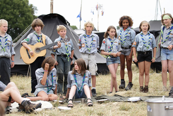 U.K. Girl Guides remove reference to God in pledge - National ...