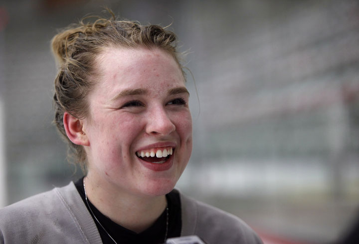 Crosby’s sister follows her own hockey path | Globalnews.ca