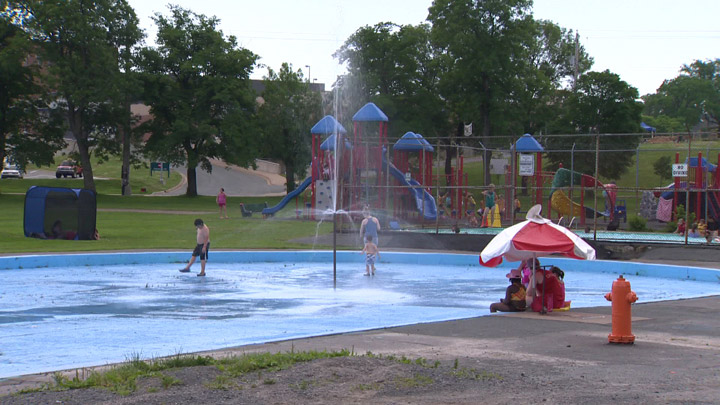 Despite heat, Halifax residents urged to conserve water | Globalnews.ca