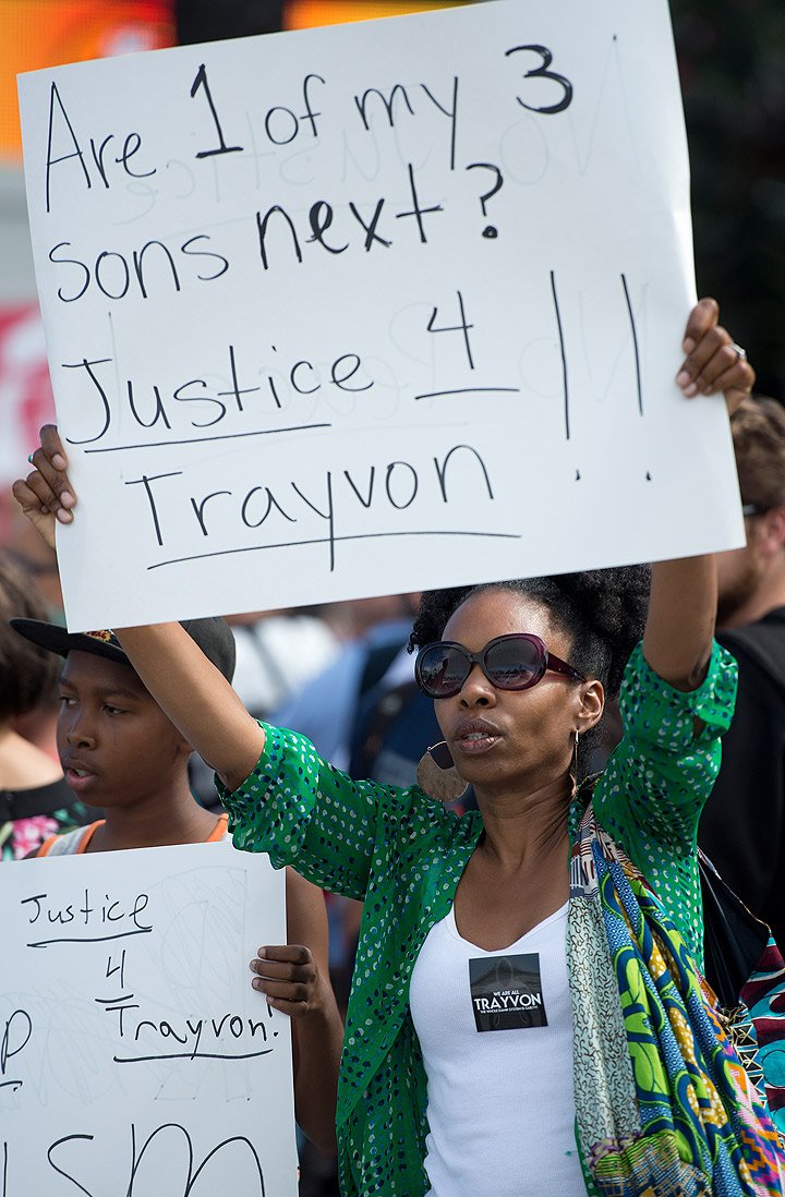 Gallery: Thousands react to George Zimmerman verdict in Trayvon Martin ...