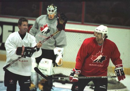 The Gretzky Trade: 25 years later | Globalnews.ca