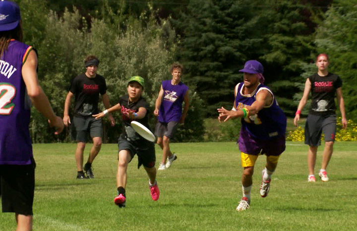 Ultimate frisbee draws competition in Saskatoon - Saskatoon | Globalnews.ca