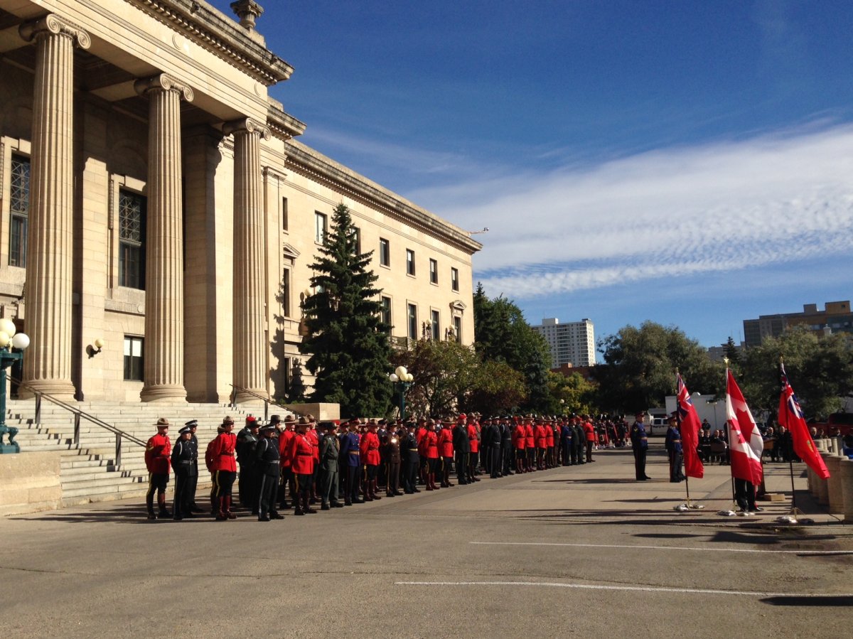 Photo gallery: Police remember fallen officers - Winnipeg | Globalnews.ca