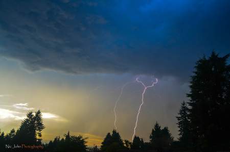 Storm rolls through Metro Vancouver with heavy rain and hundreds of ...