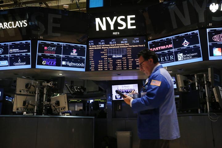 Dow stock index drops several big-name companies - National | Globalnews.ca