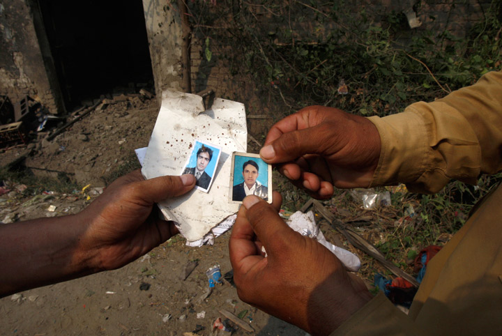 Bomb blast kills 17 people in northern Pakistan - National | Globalnews.ca