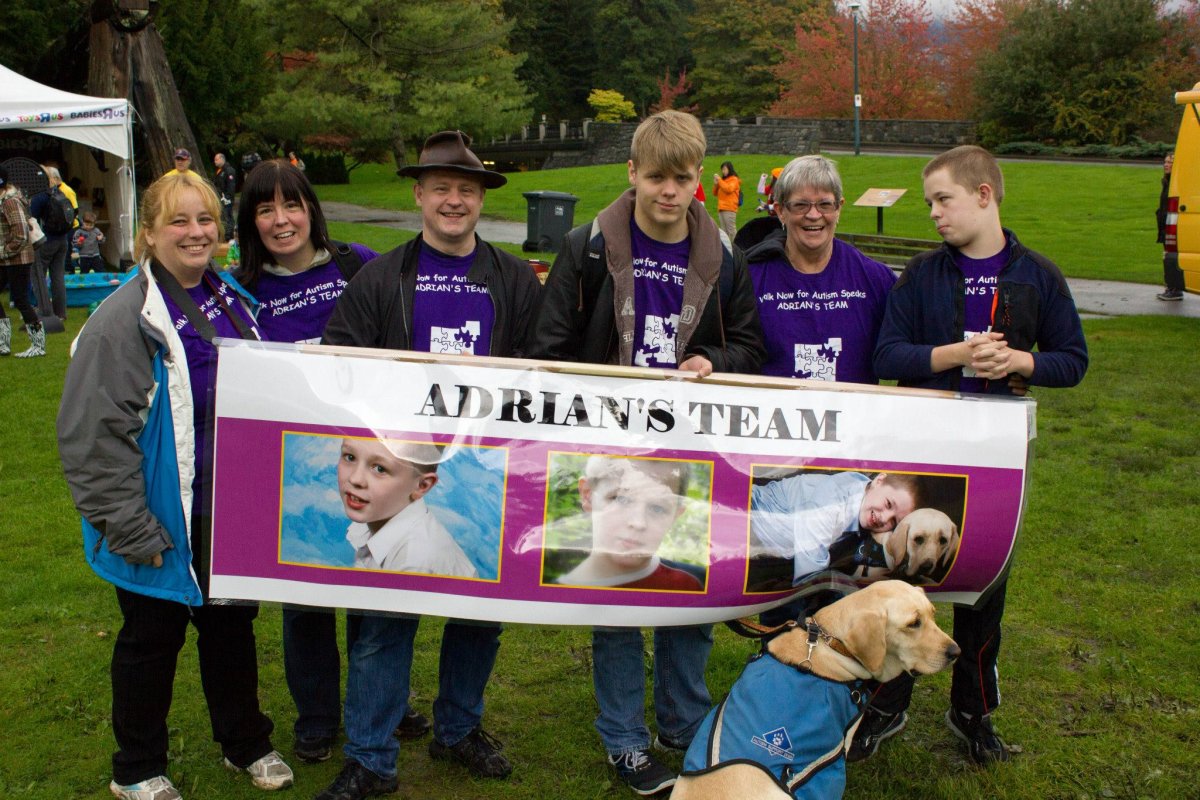 Gallery: Walk Now for Autism Speaks brings out hundreds of particpants ...
