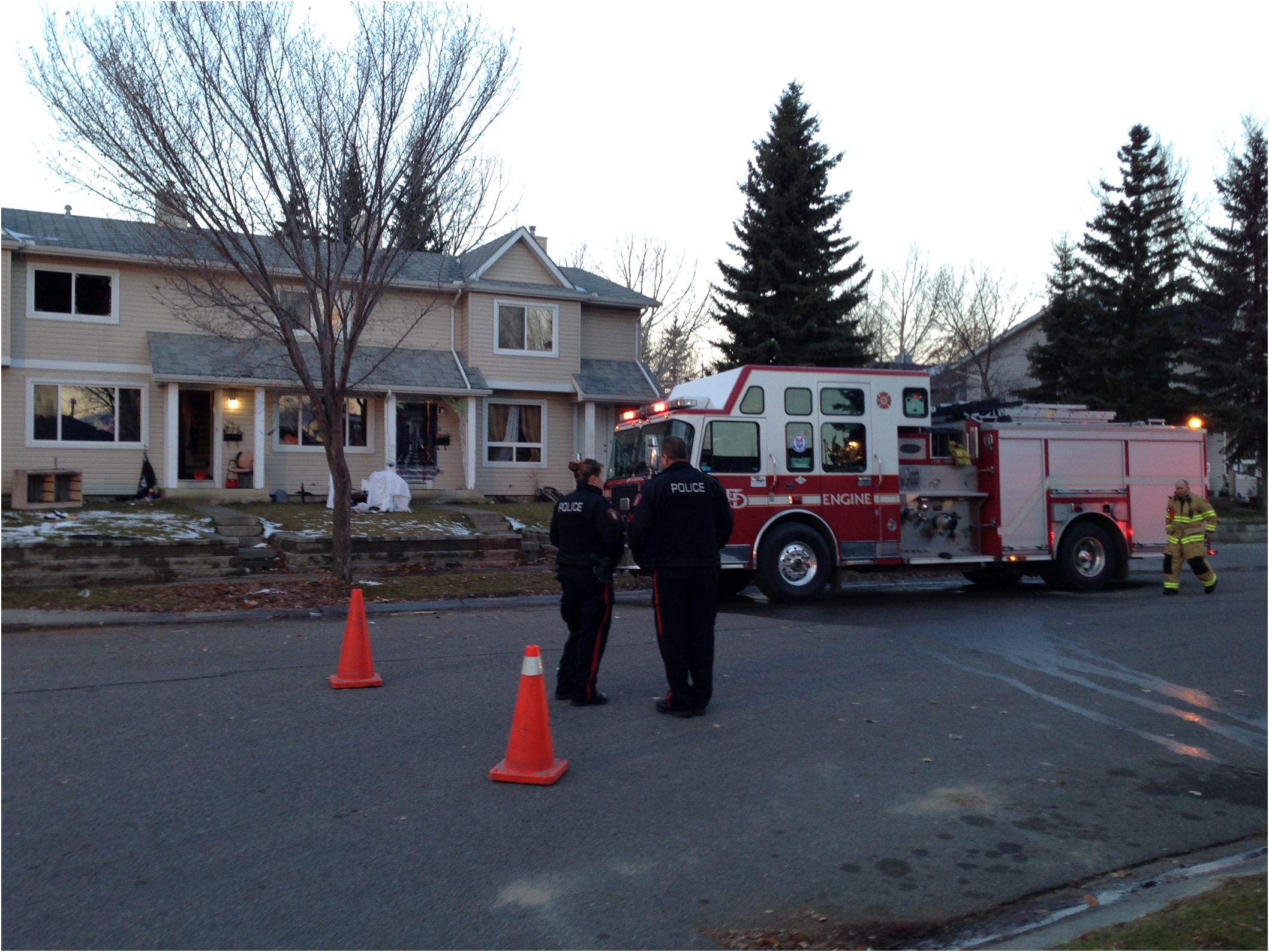 Crews respond to fire in southeast Calgary - Calgary | Globalnews.ca