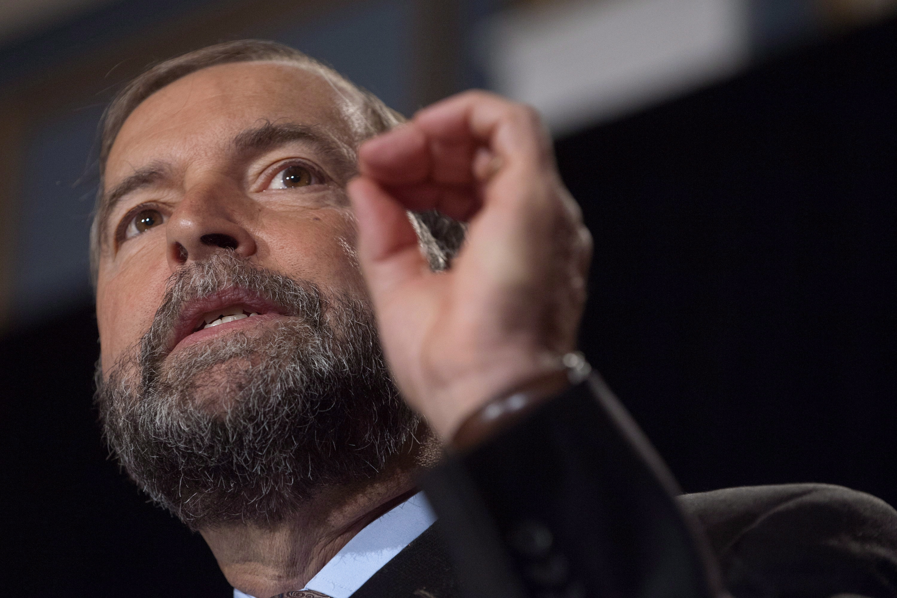 NDP’s Mulcair slams Alberta government for seeking to silence oilsands ...