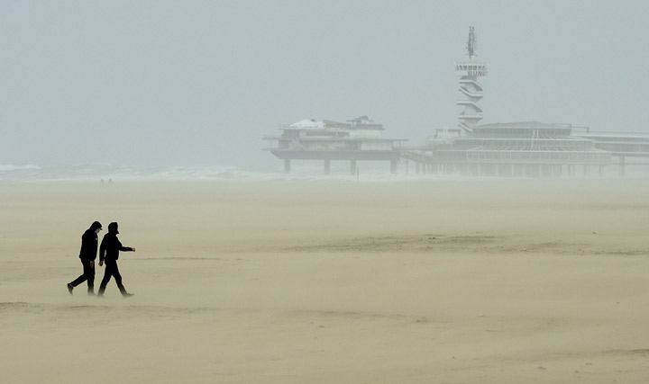 Europe storm deaths rise to 15; huge cleanup ahead - National ...