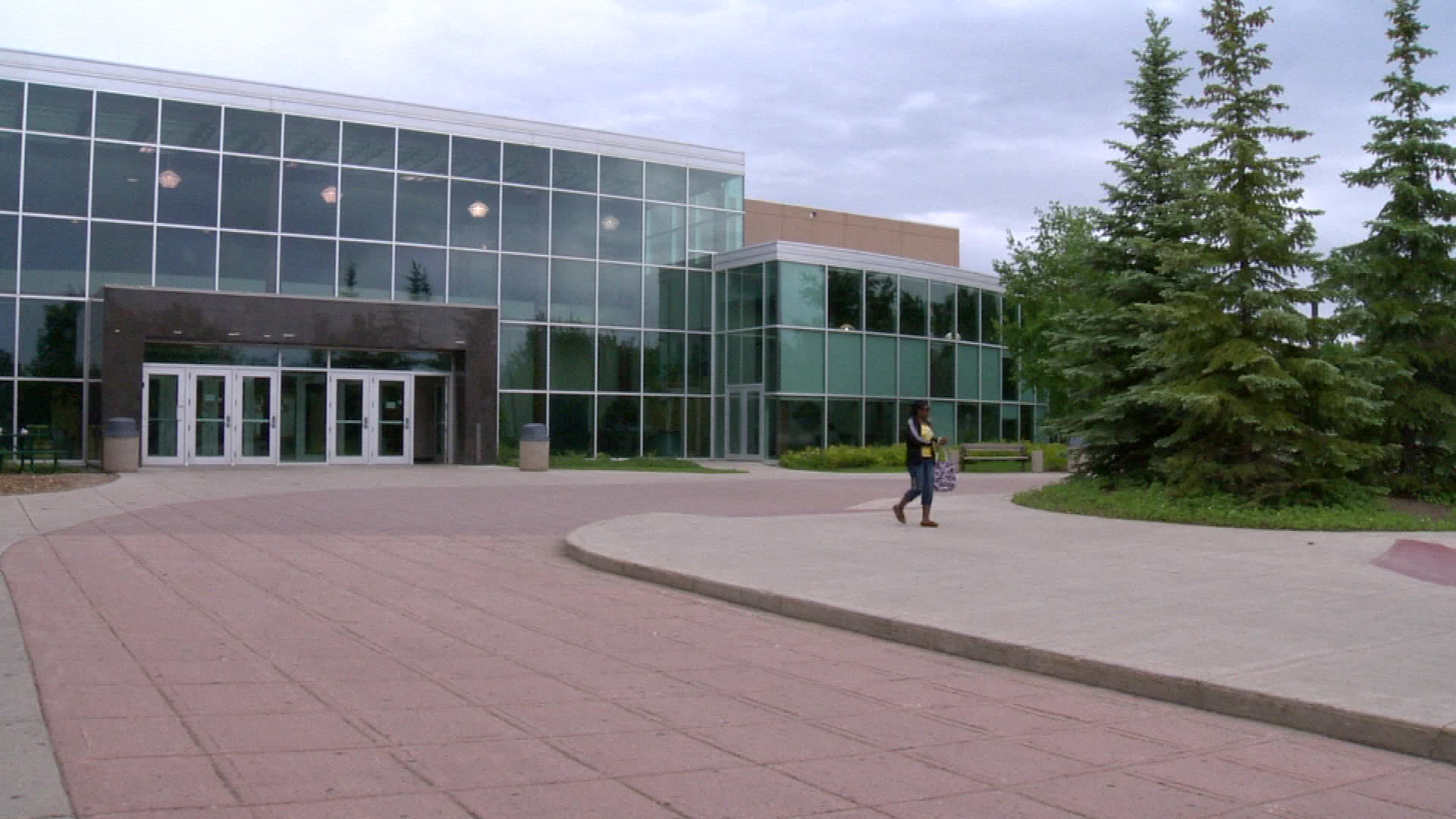 University of Regina introduces ‘The Really Big Deal’ for students ...