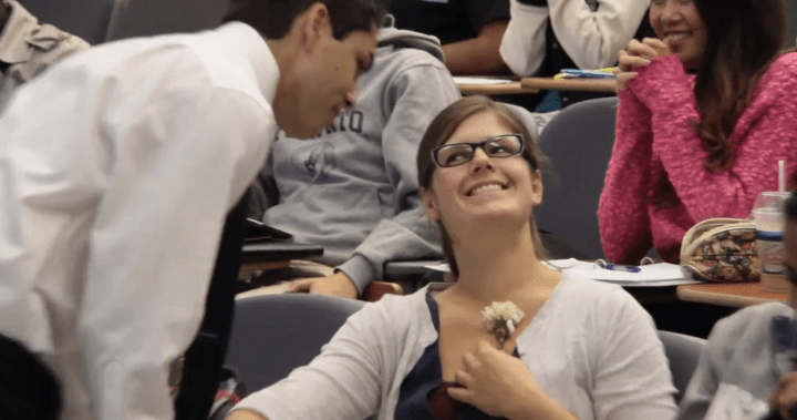 Serenading Ryerson student going viral - Toronto | Globalnews.ca