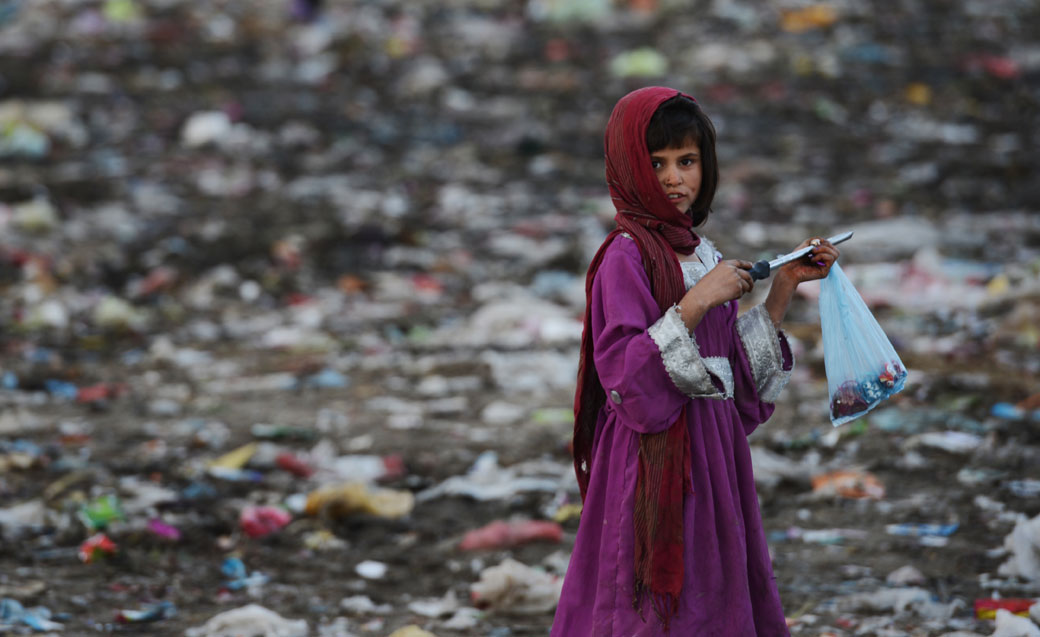 Global garbage crisis looming, say experts | Globalnews.ca