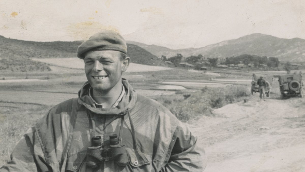 Canadian war hero recounts riveting tale of heroism during Korean War ...