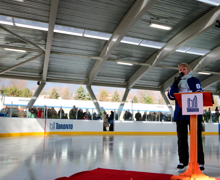 Toronto’s first-ever covered outdoor skate rink opens at Greenwood Park ...