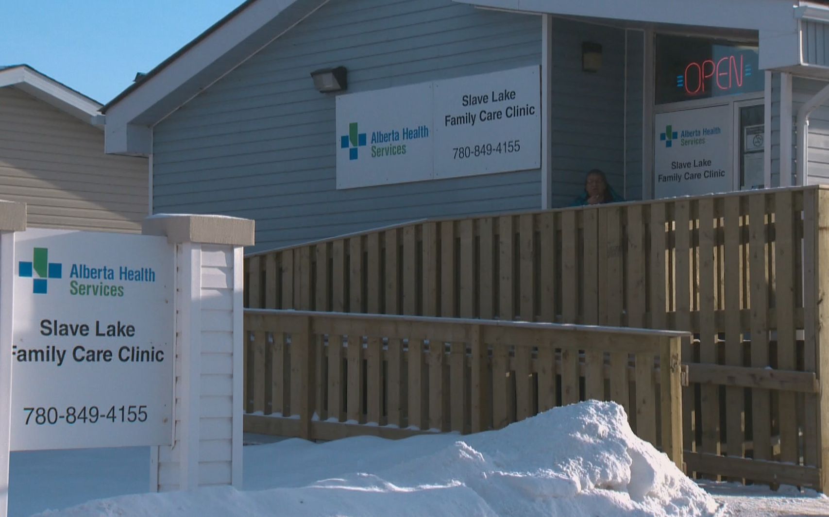 Slave Lake residents worried after 4 doctors resign - Edmonton ...