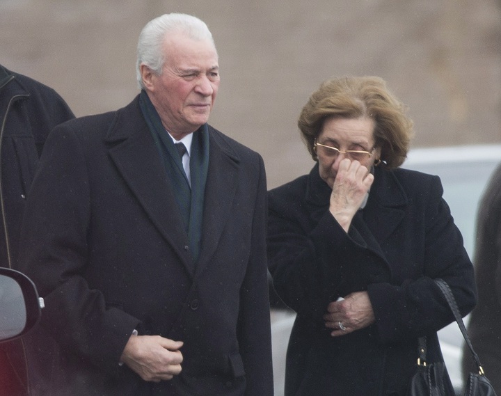 Mourners line up for funeral visitation of Mafia boss Vito Rizzuto ...