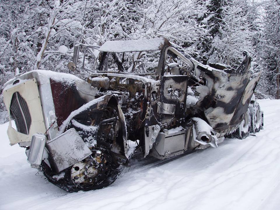 UPDATE: Highway 1 re-opens between Sicamous and Revelstoke, new crash ...