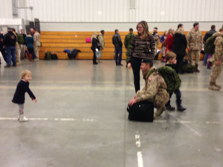 Edmonton-based troops arrive home from Afghanistan in time for ...