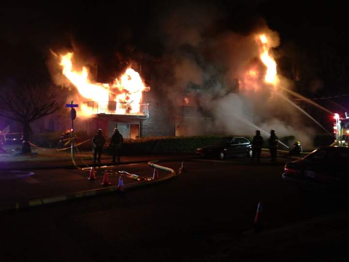 GALLERY: Massive fire in New Westminster destroys apartment building ...