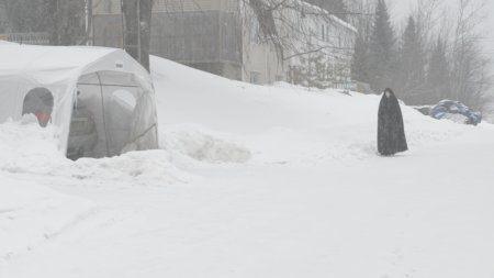 16X9: Under the veil of Lev Tahor, Jewish sect accused of abuse ...