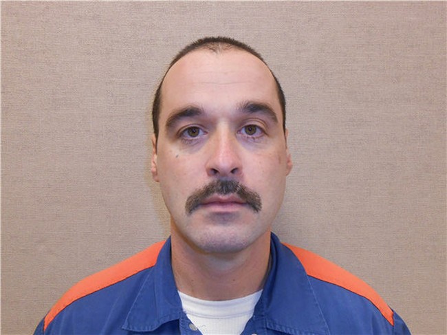 Convicted killer who escaped from U.S. prison captured - National ...