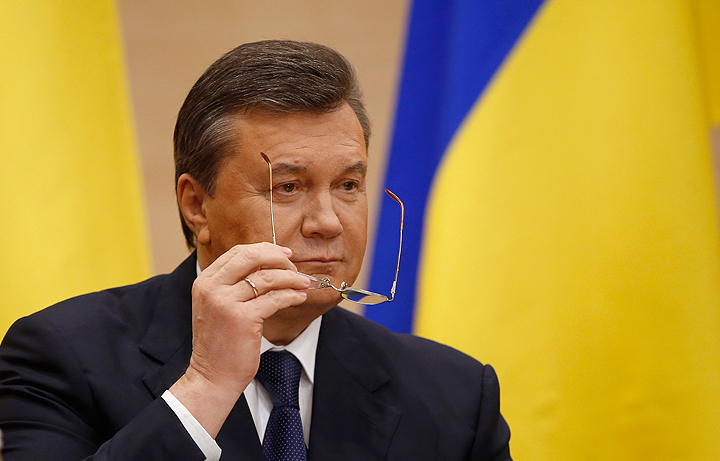 Ukraine’s Yanukovych defiant in first appearance since fleeing ...