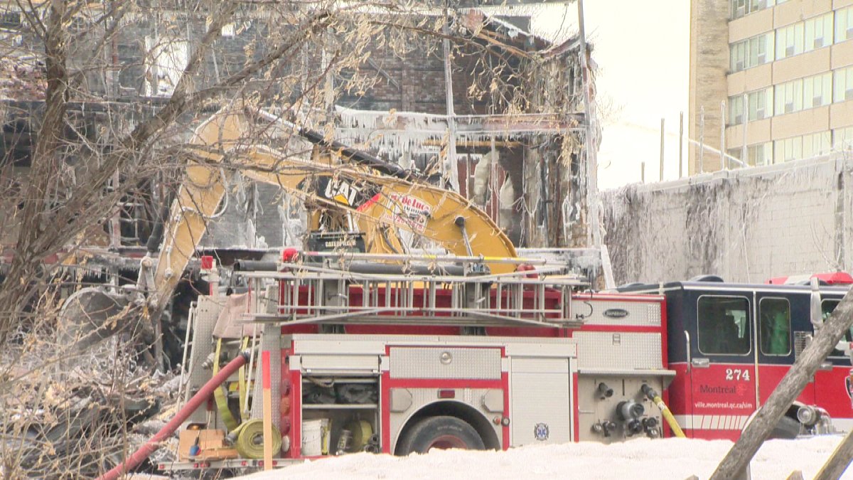 Intense blaze on Mackay leaves 42 mentally ill residents homeless ...