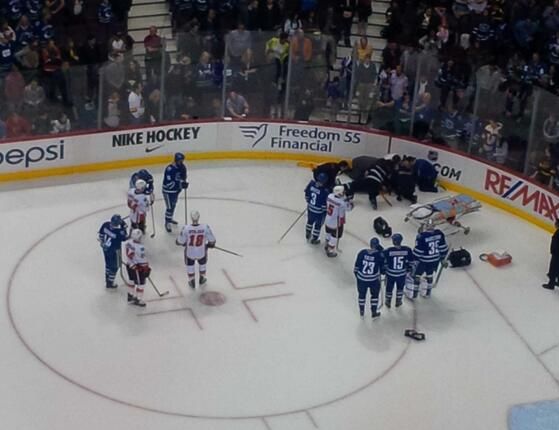 Daniel Sedin injured during final game of Canucks’ season | Globalnews.ca