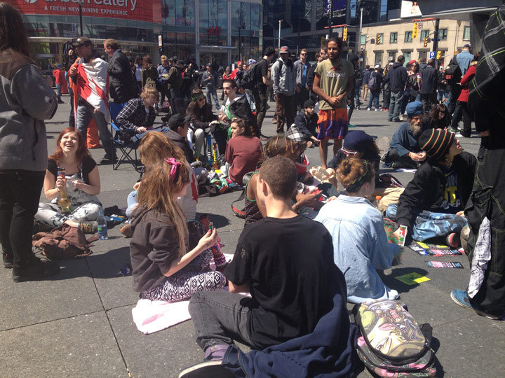 Anti-prohibition marijuana supporters celebrate 4/20 across Canada ...