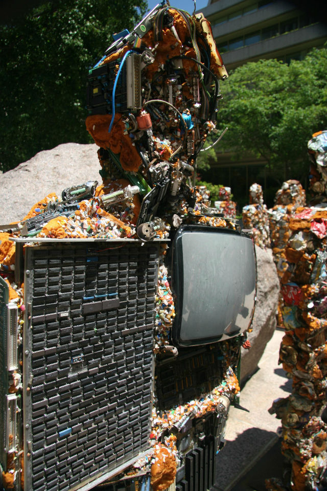 IN PHOTOS: ‘Trash People’ stand ground at Tel Aviv landfill - National ...
