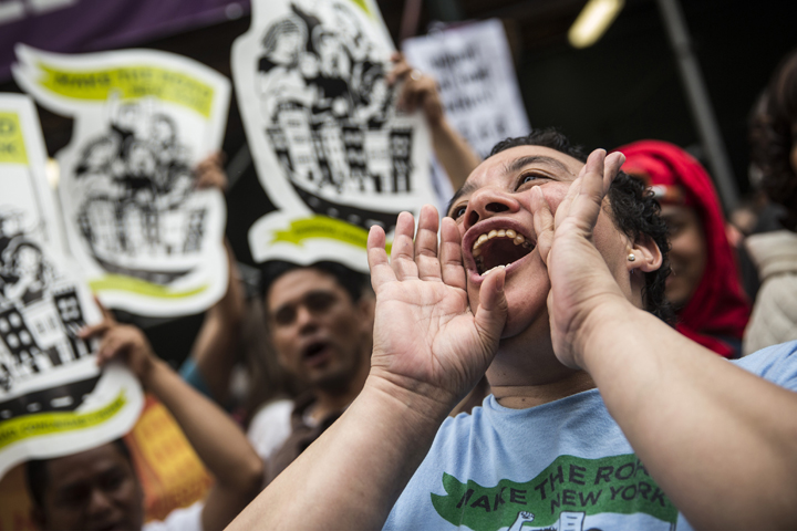 Fast-food protest organizers plan global actions - National | Globalnews.ca