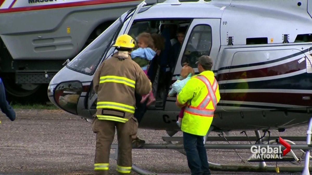 15 compelling images of High River in the 2013 flood - Calgary ...