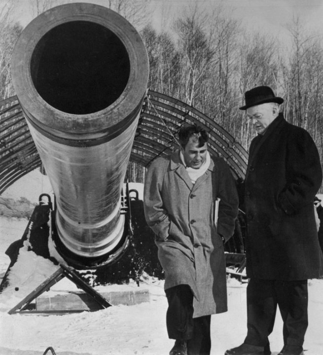 Why we can’t trampoline to space (no, seriously) - National | Globalnews.ca