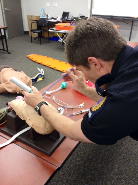 On the job: Behind the scenes with Calgary paramedics | Globalnews.ca