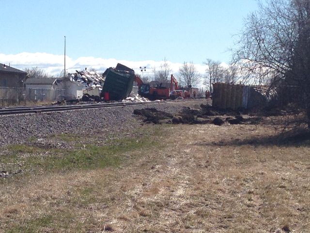 Clean-up underway following CN train derailment in Slave Lake ...