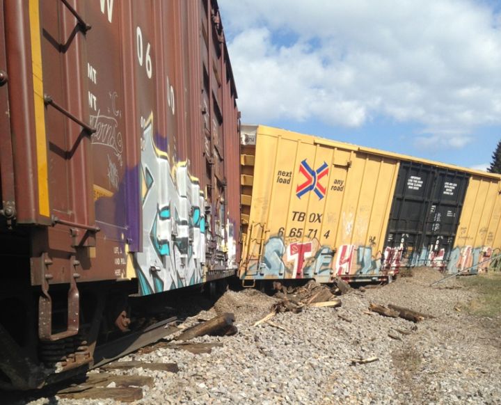 Clean-up underway following CN train derailment in Slave Lake ...