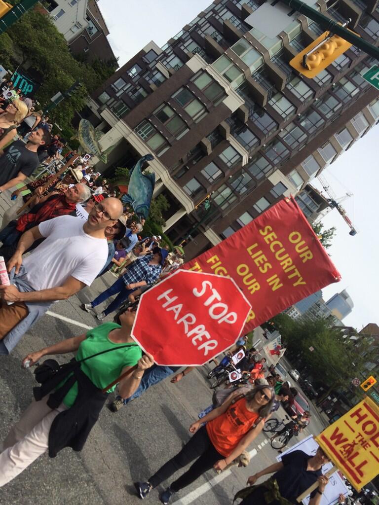 Vancouver Police officer injured escorting anti-pipeline protesters ...