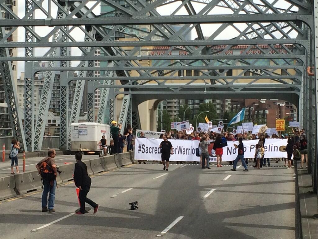 WATCH: Anti-Pipeline protest on World Oceans Day | Globalnews.ca