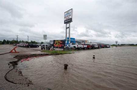 Heavy rainfall causes flash flooding for communities in southeast ...