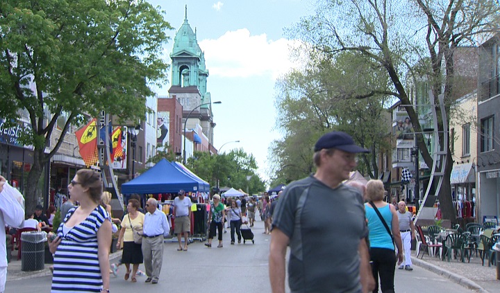 ‘Weekend at the Races’ in Montreal’s Little Italy - Montreal ...