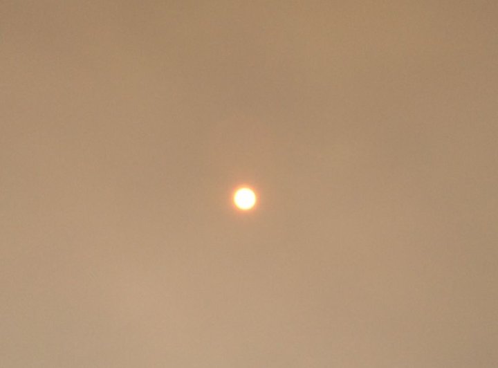 Smoke from forest fires covers Edmonton in haze and ash - Edmonton ...