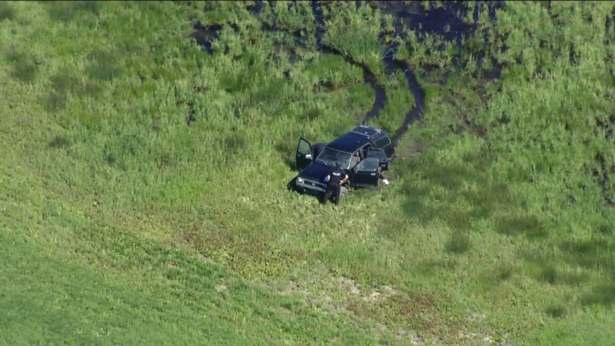 Missing family: Investigators spend third day searching rural home ...
