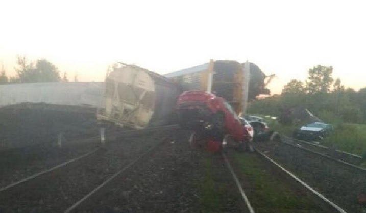 Cause of CN derailment being investigated, Via Rail says disruptions ...