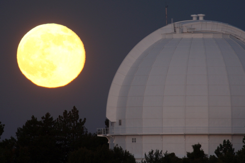 ‘Supermoon’ lights up sky during close passage to Earth - National ...
