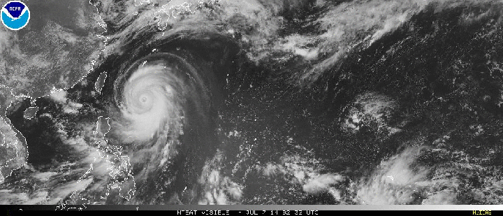 Super Typhoon Neoguri weakens off coast of Taiwan, headed for Japan ...