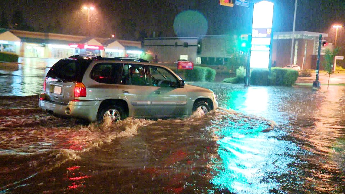 Several severe storms strike Airdrie - Calgary | Globalnews.ca
