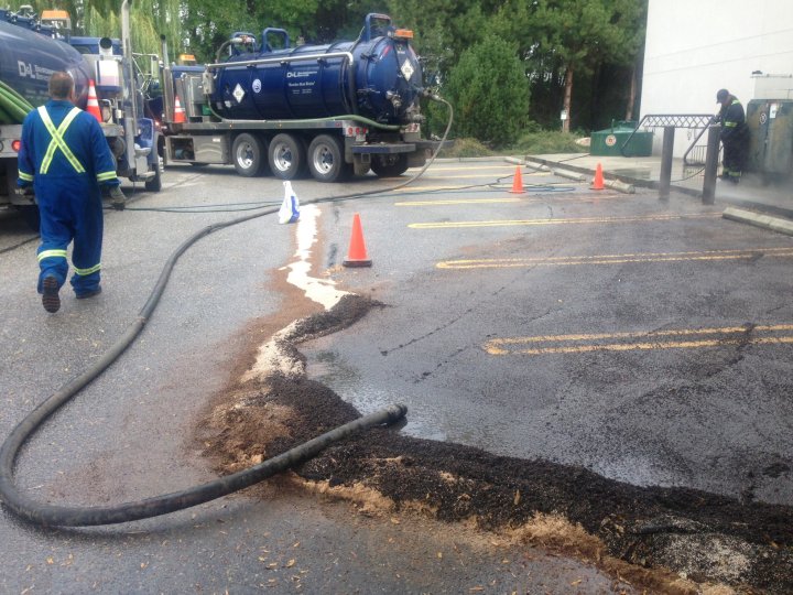 Diesel spill leaks 1,000 litres into RDCO parking lot - Okanagan ...