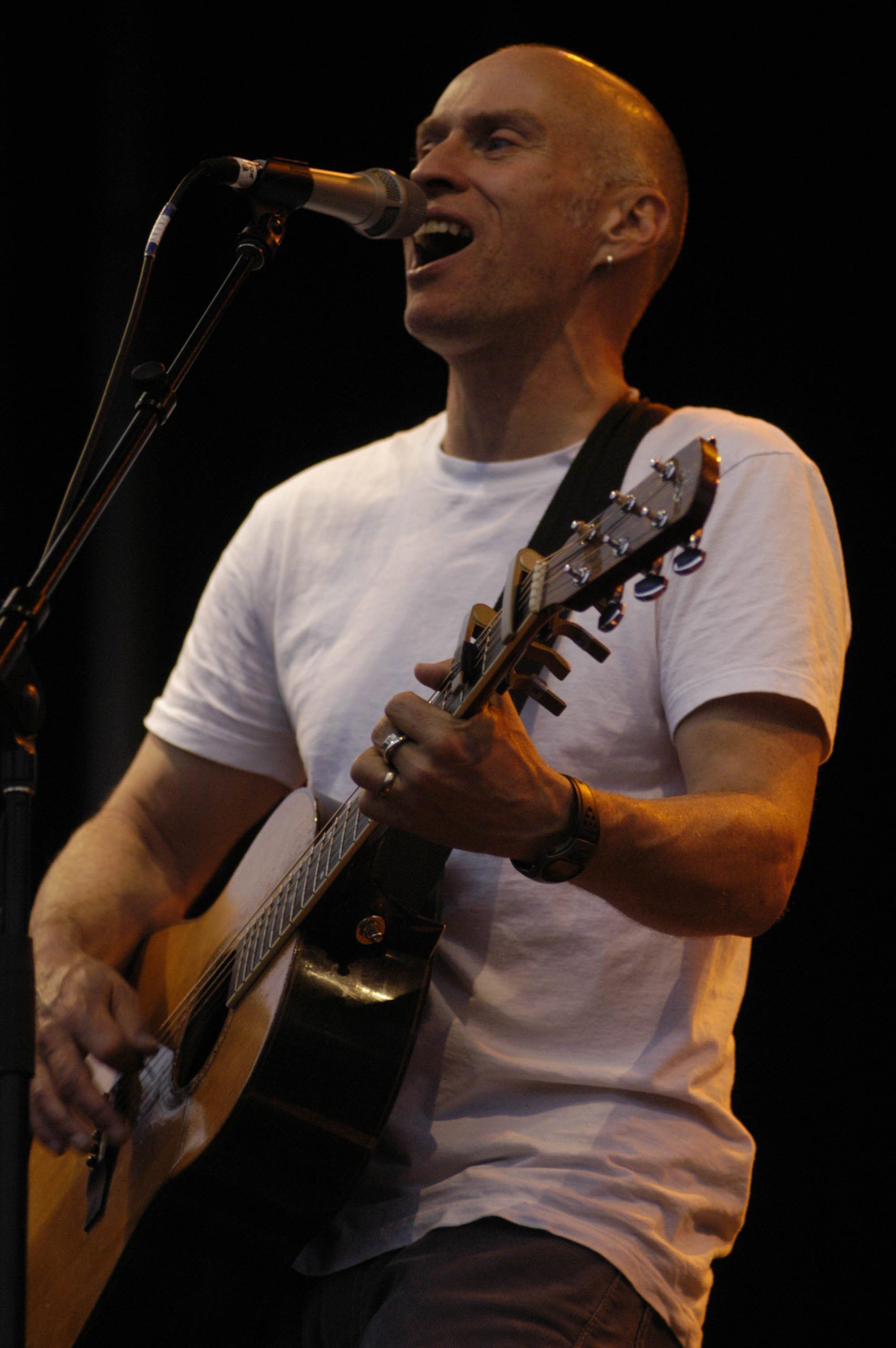 John Mann, lead singer of Spirit of the West, diagnosed with early ...